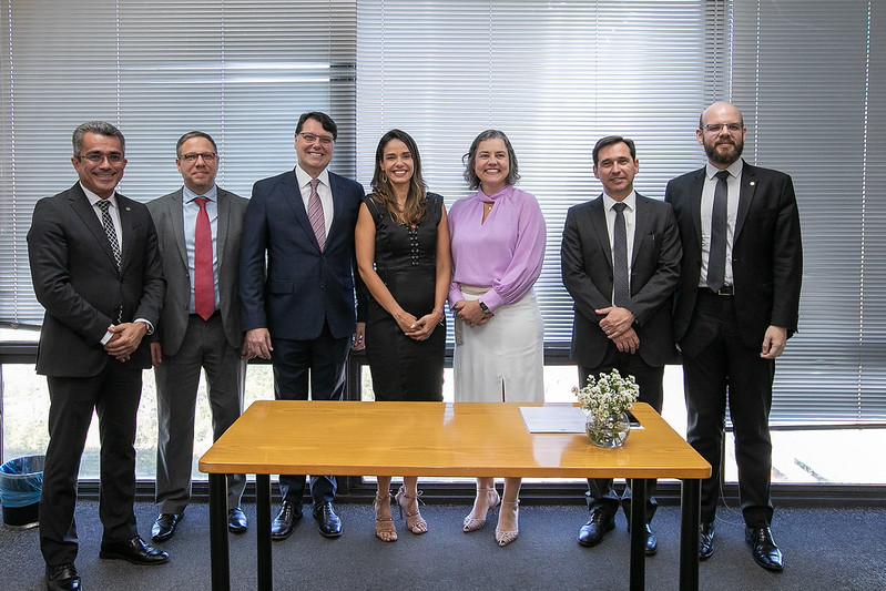 Portaria regulamenta atendimentos presencial e digital aos ...