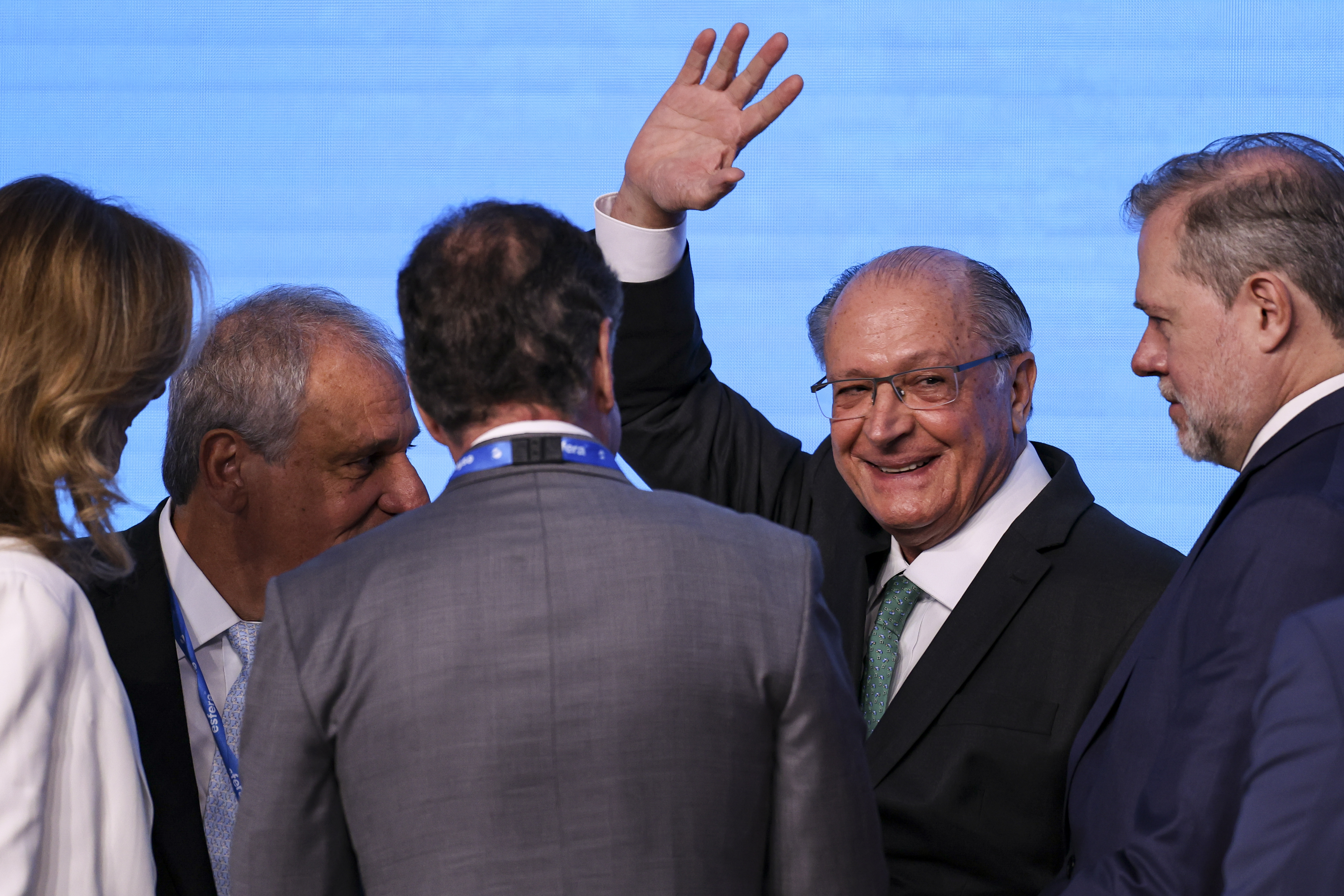 Alckmin comemora aprovação pelo Senado do PL de incentivo aos ...