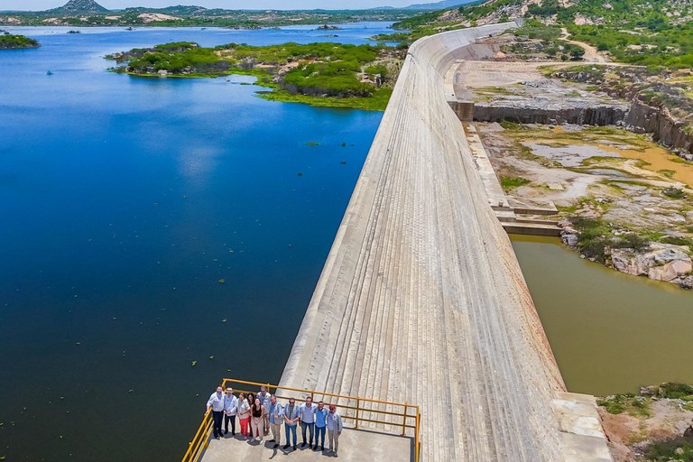 Em dois anos, Novo PAC já investiu mais da metade do recurso previsto ...