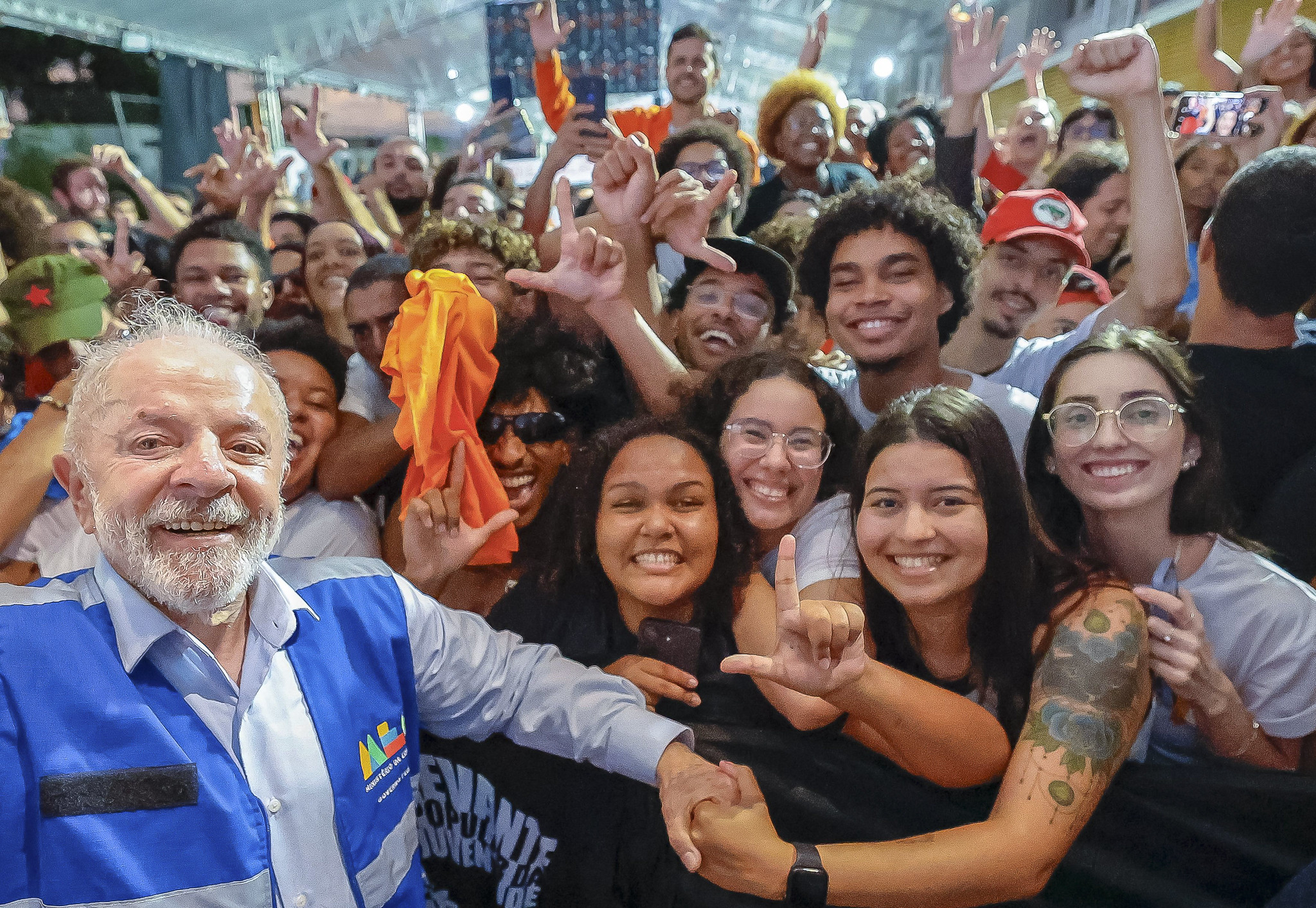 'Sala de aula é sala de sonhos', diz Lula ao inaugurar campus da UFF em Campos dos Goytacazes ...