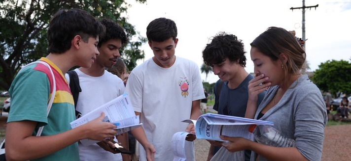 MEC estabelece medidas para avaliação e exames da educação básica ...